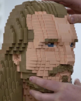 Behind the Bricks – LEGO® Star Wars: The Exhibition